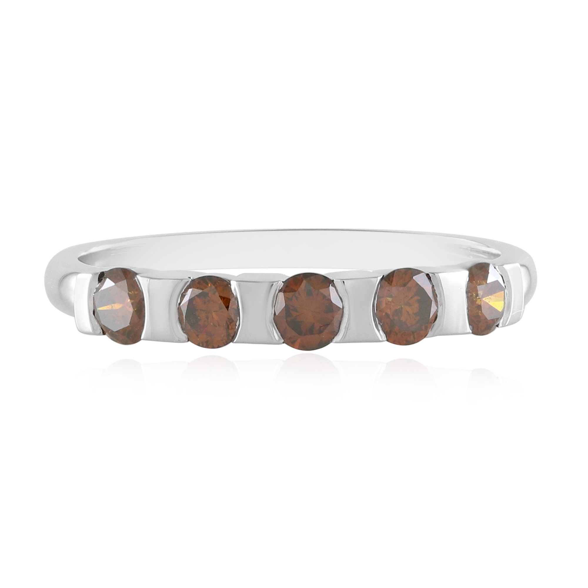 Ring rood diamant witgoud, 0,495 ct