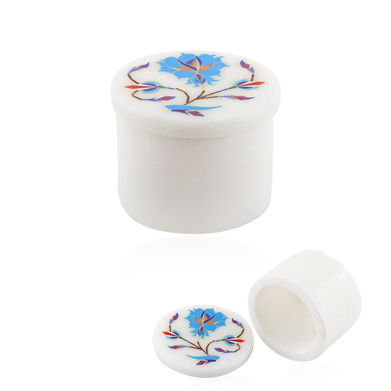 Indian White Marble Gemstone Casket, 600ct